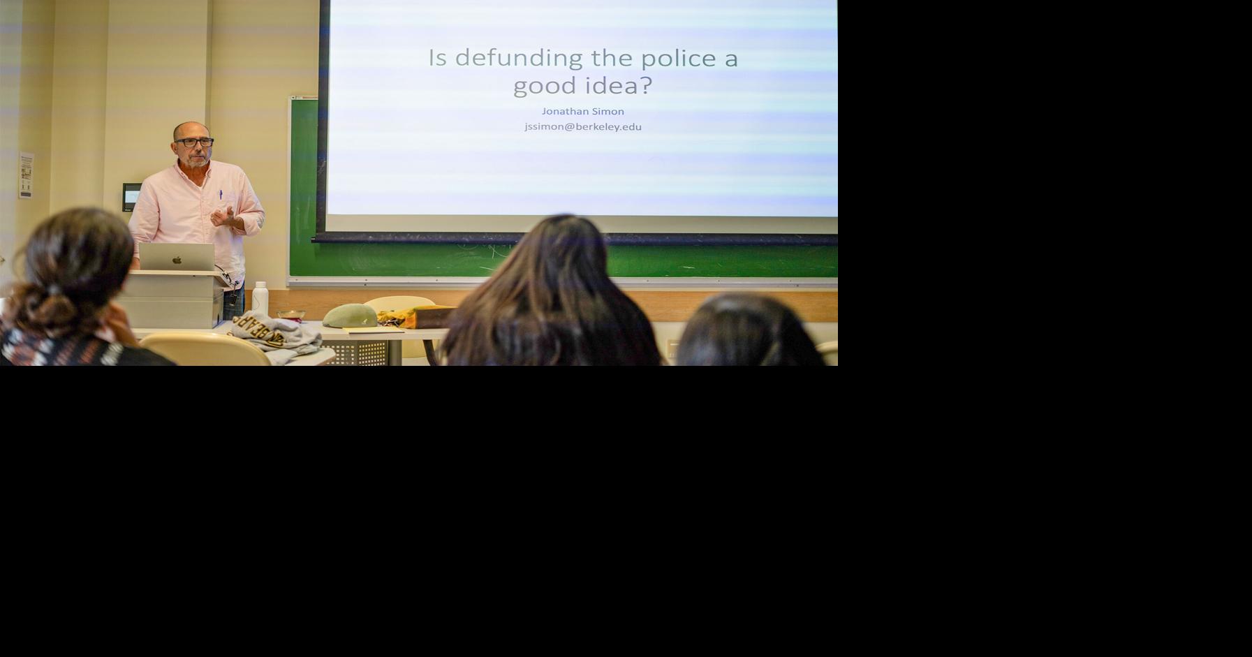 Inside UC Berkeley’s Community Based Accountability Copwatch DeCal ...