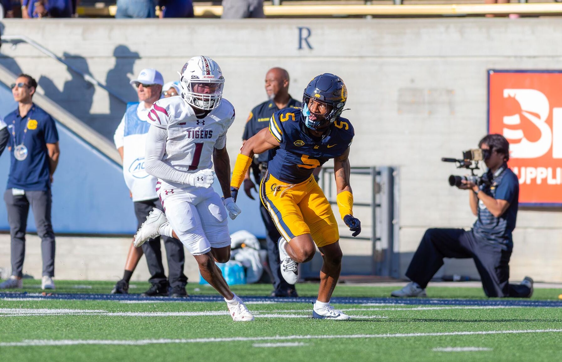 Cal cruises to 35-3 victory in home opener against Texas Southern ...