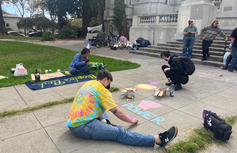Demonstration outside Berkeley courthouse protests encampment sweeps ...
