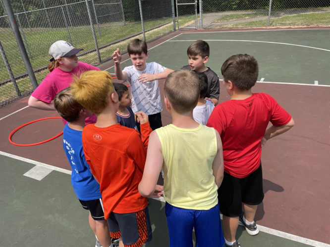 PE IN THE PARK FUN | Multimedia | dailycourier.com