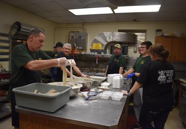 It’s Fish Fry Time | Multimedia | dailycourier.com