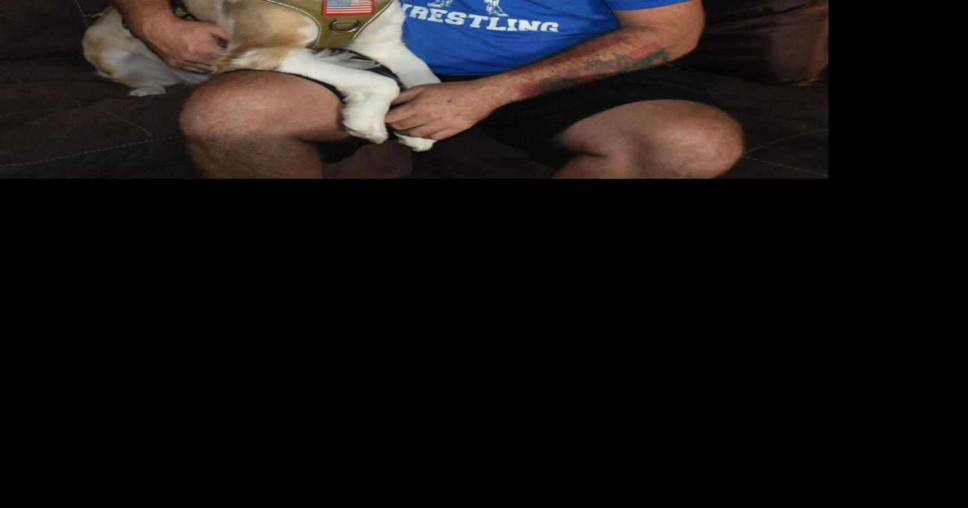 Mike Darrell and his dog inseparable | News | dailycourier.com