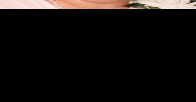 Edwina Davis | Obituaries | dailycourier.com