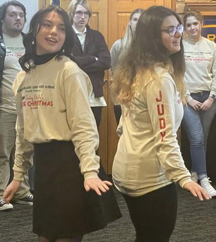 MUSICAL PREVIEW | Multimedia | dailycourier.com