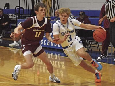 Red Raiders rough up Falcons | Sports | dailycourier.com