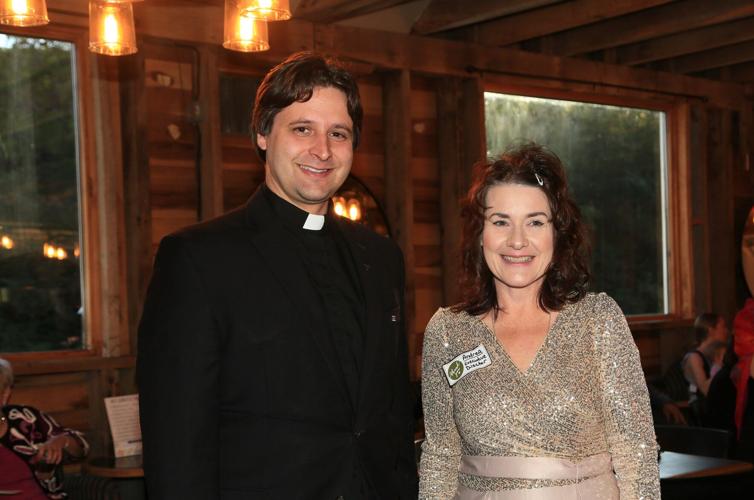 Alternatives.Yes hosts Night for Life Gala | Multimedia | dailycourier.com