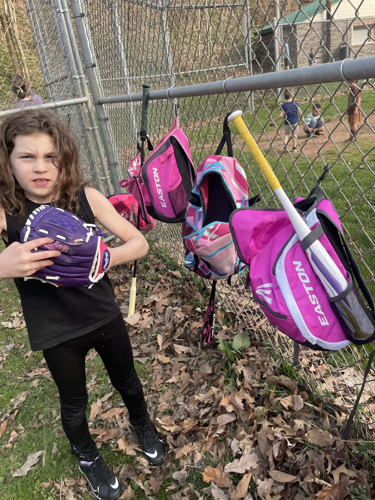Connellsville Girls Softball holds 'peanuts' clinic | Multimedia ...