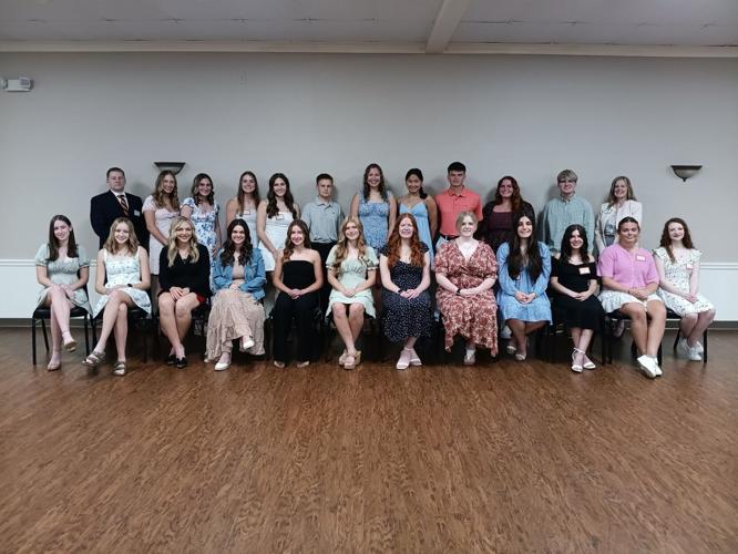 Belle Lint selected Teen of the Year | News | dailycourier.com