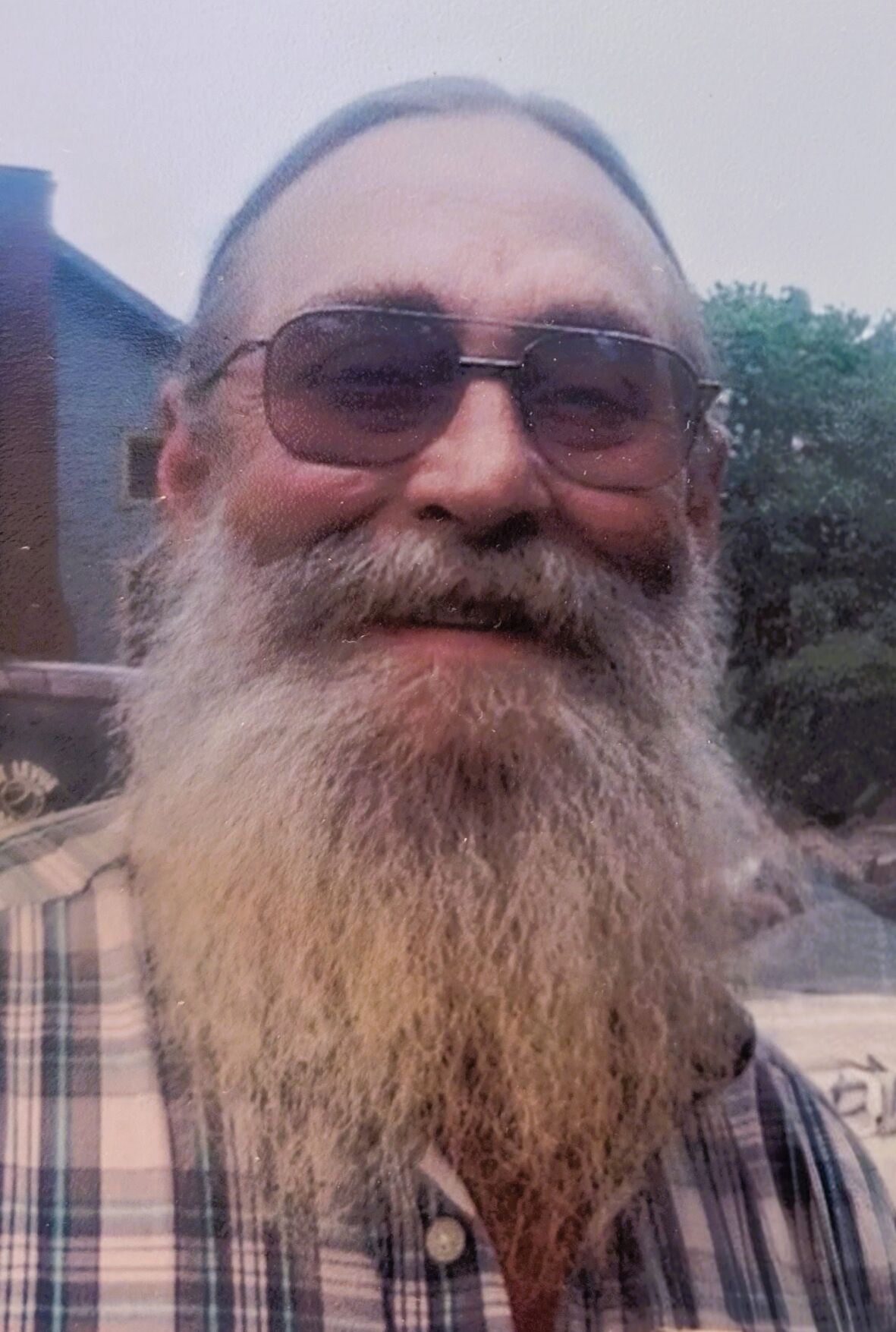 Dennis R. Shafer | Obituaries | dailycourier.com