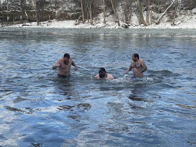 Frigid temperatures, ice, doesn't stop Polar Bear plungers | News ...