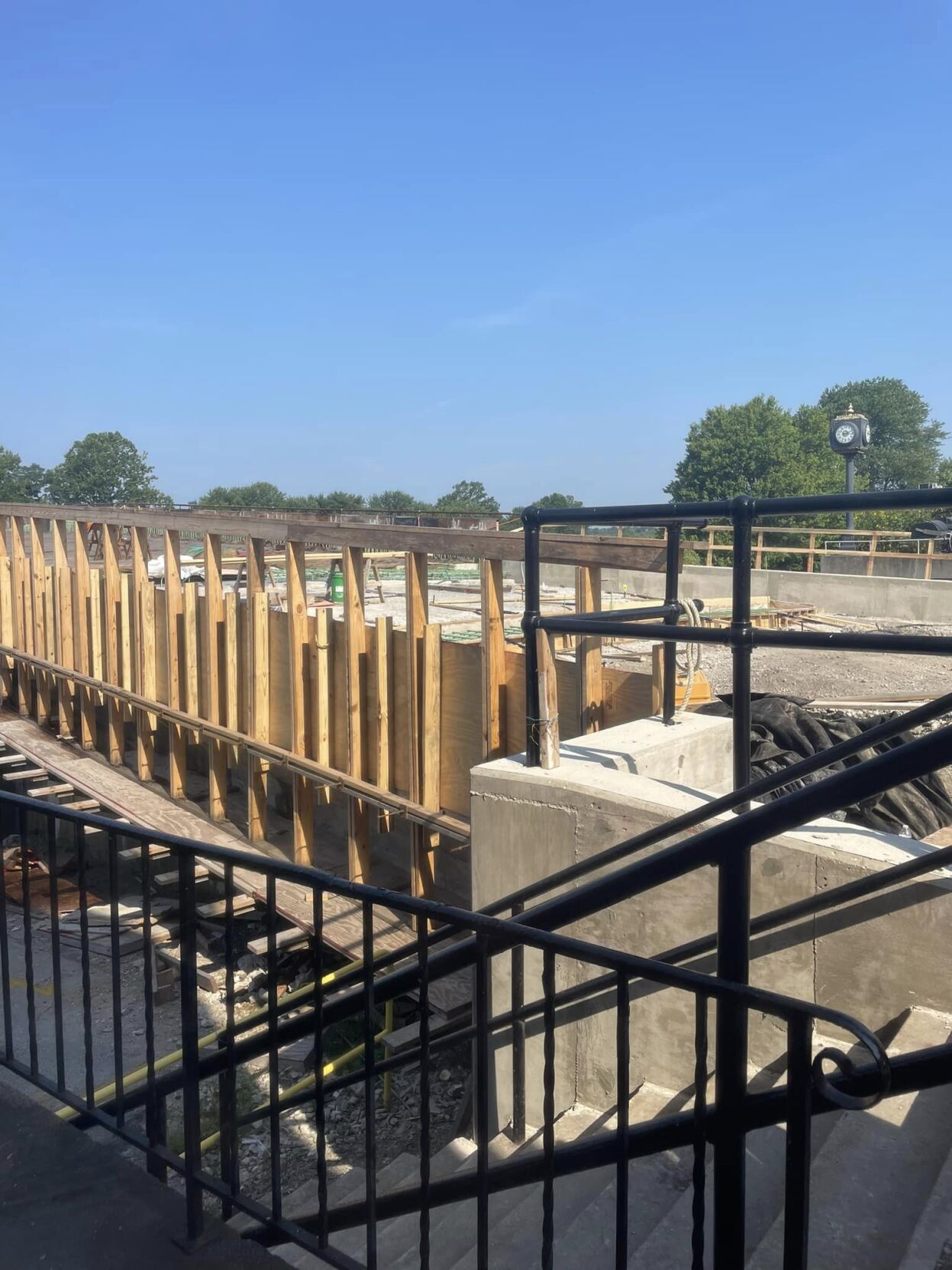 A VIEW OF THE BRIDGE | Multimedia | dailycourier.com