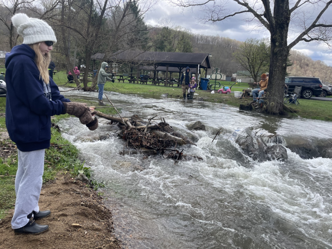 FISHING FUN | Multimedia | dailycourier.com