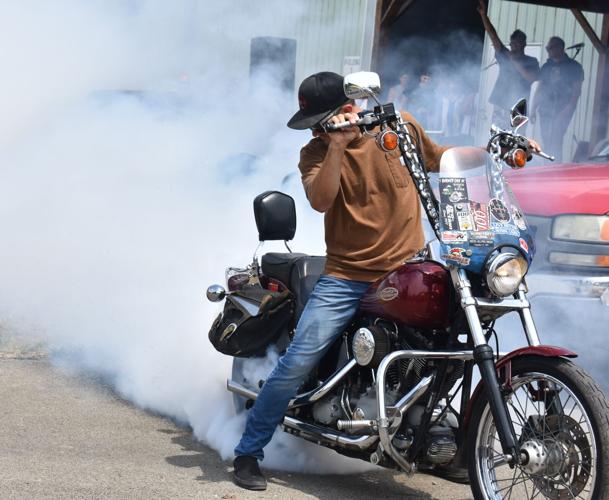 Rock-n-Rods Round Up benefits fire department | Multimedia ...