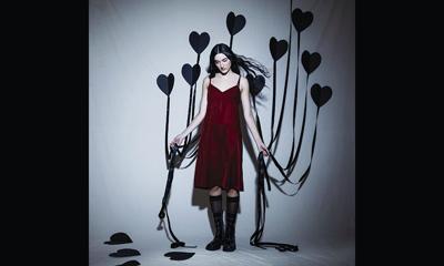 Review: Etta Marcus swings wide on ‘Heart-Shaped Bruise’ | Arts ...