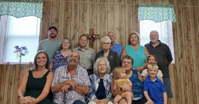 Ulery family holds reunion | News | dailycourier.com