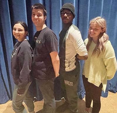 Laci Morris brings new twist to role | News | dailycourier.com