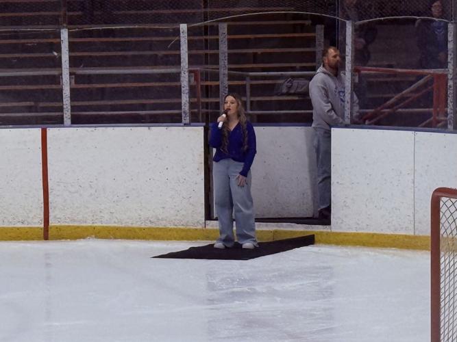Meet Belle Distelrath, the 16-Year-Old Anthem Powerhouse | News ...