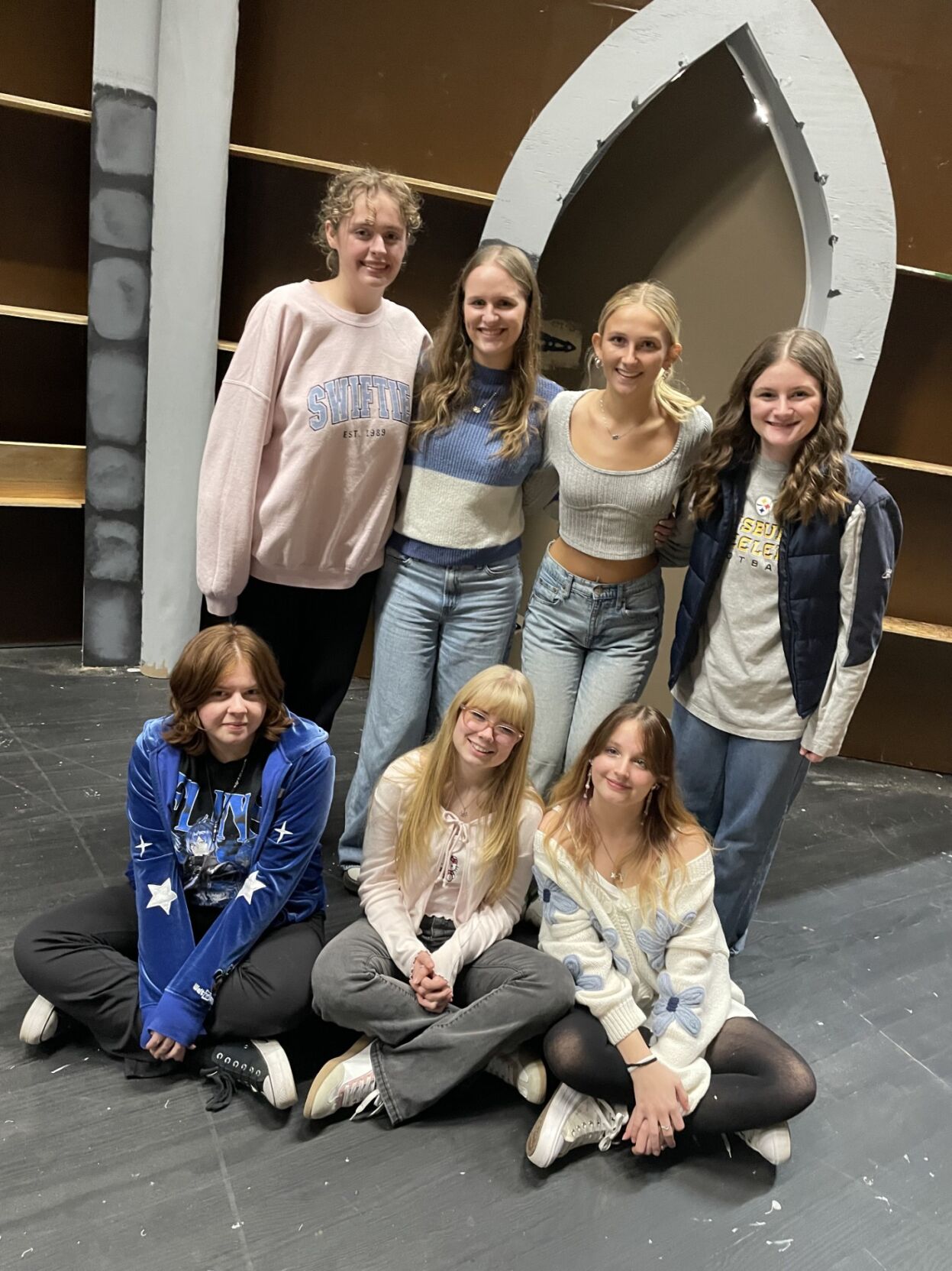 ‘Puffs’ opens Friday night | Multimedia | dailycourier.com