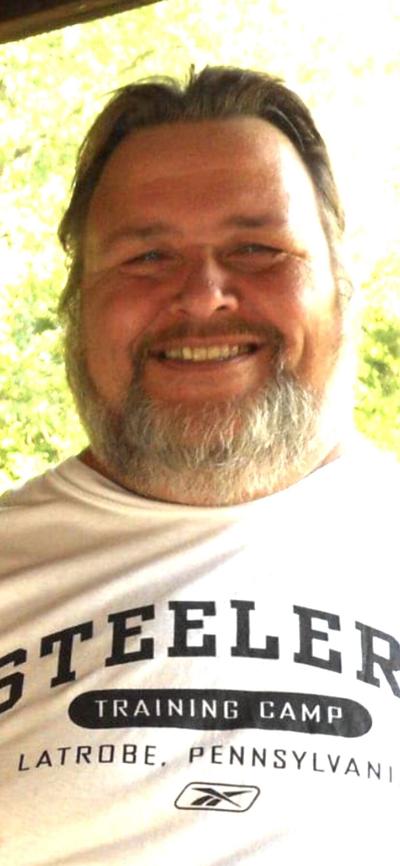 Randy E. Nicholson | Obituaries | dailycourier.com