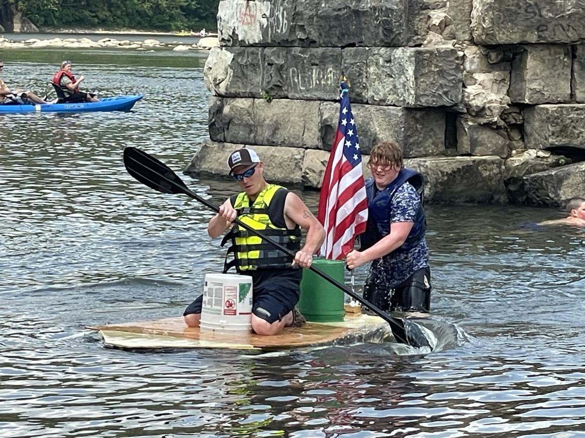 Anything except a boat welcome at float contest | News | dailycourier.com