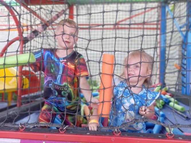 SCOTTDALE FAIR FUN | Multimedia | dailycourier.com