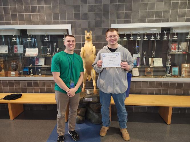 Elks Students of the Month recognized | Multimedia | dailycourier.com