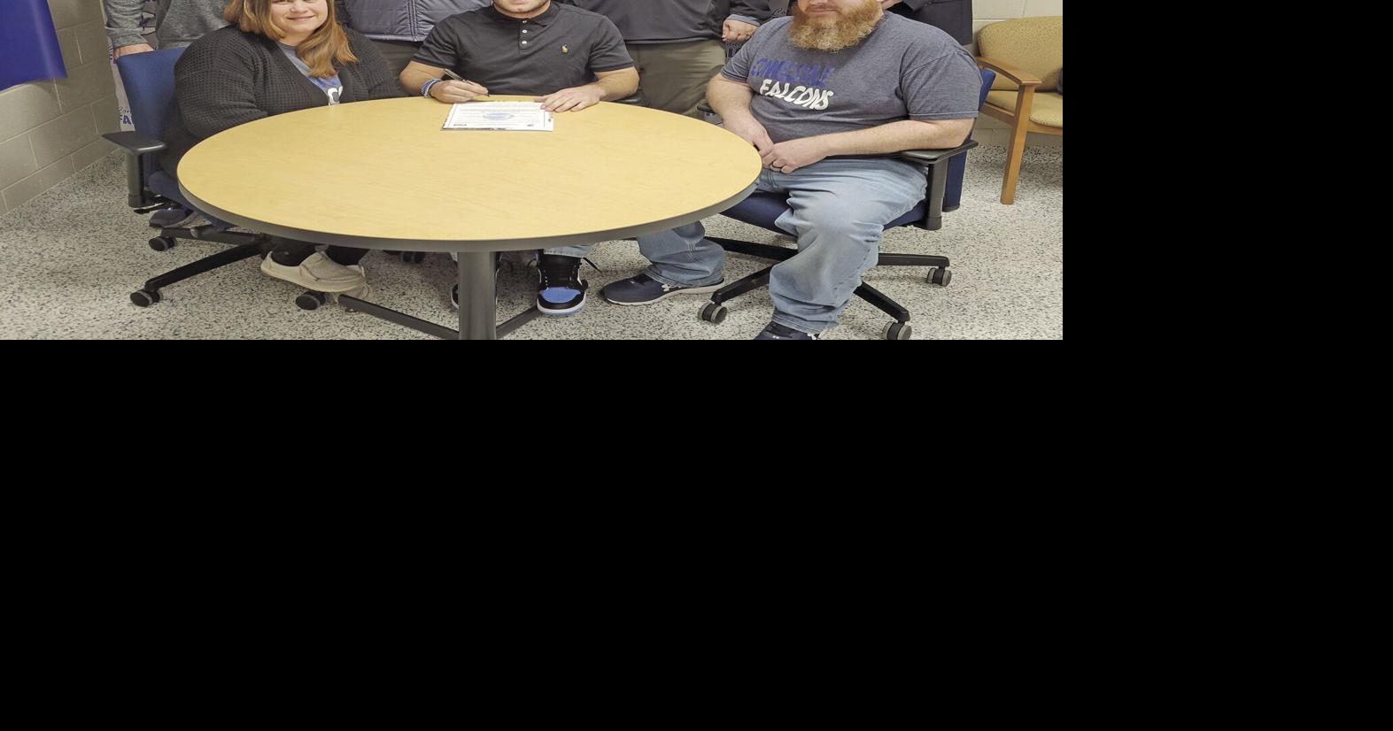 Giles to play football at W&J | Sports | dailycourier.com