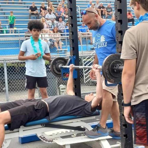 Lift-a-Thon returns for a second year | Multimedia | dailycourier.com