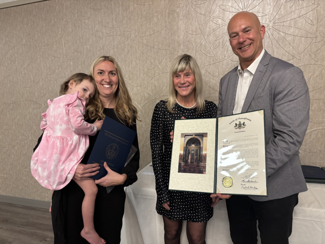 Chamber recognizes community service | News | dailycourier.com