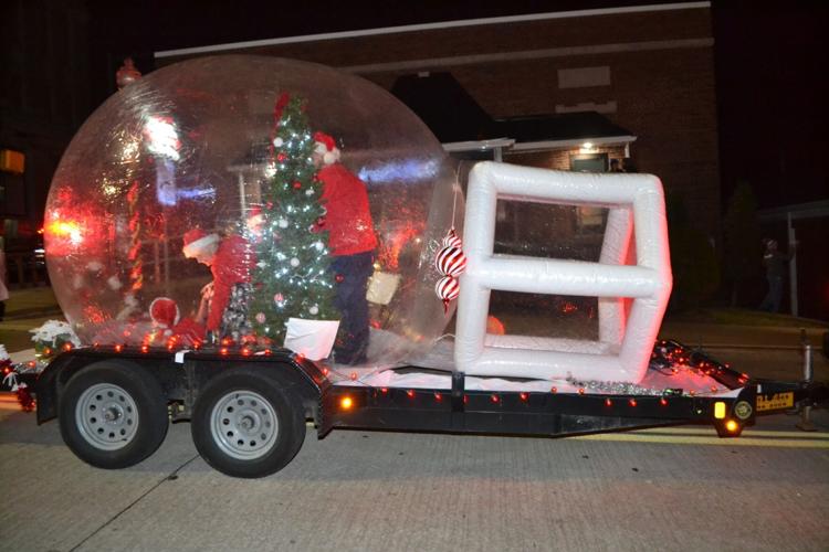 Mt. Pleasant marchers brave the cold | Multimedia | dailycourier.com