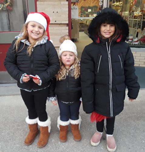 Scottdale gets ‘merry and bright’ | Independent Observer | dailycourier.com