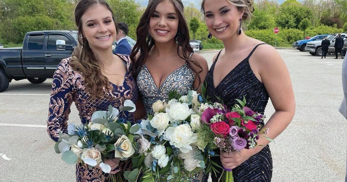 CAHS 2021 PROM | News | dailycourier.com