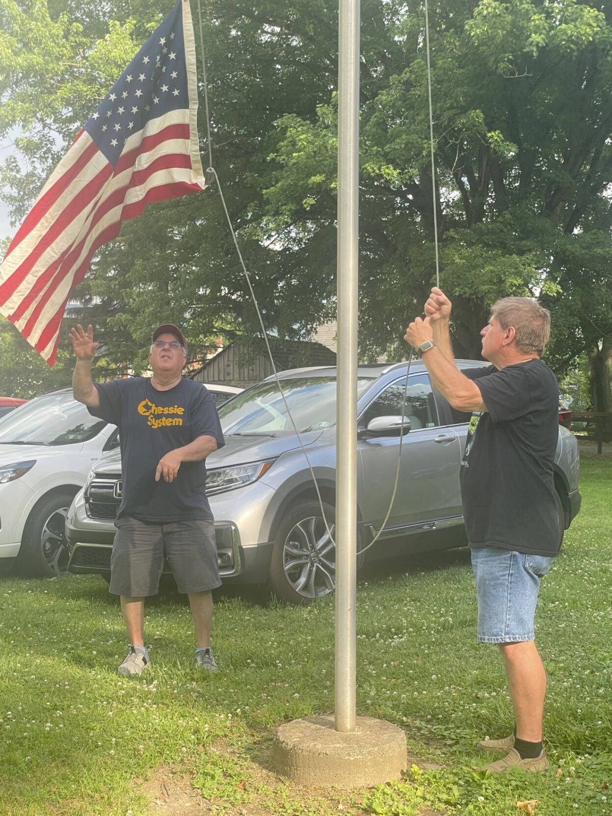 Honoring the U.S. Flag | News | dailycourier.com