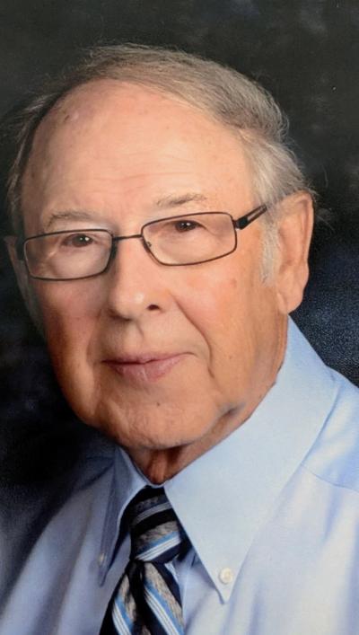 Michael J. Bell | Obituaries | dailycourier.com