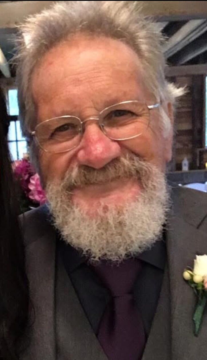 Harold E. Matthews Jr. | Obituaries | dailycourier.com