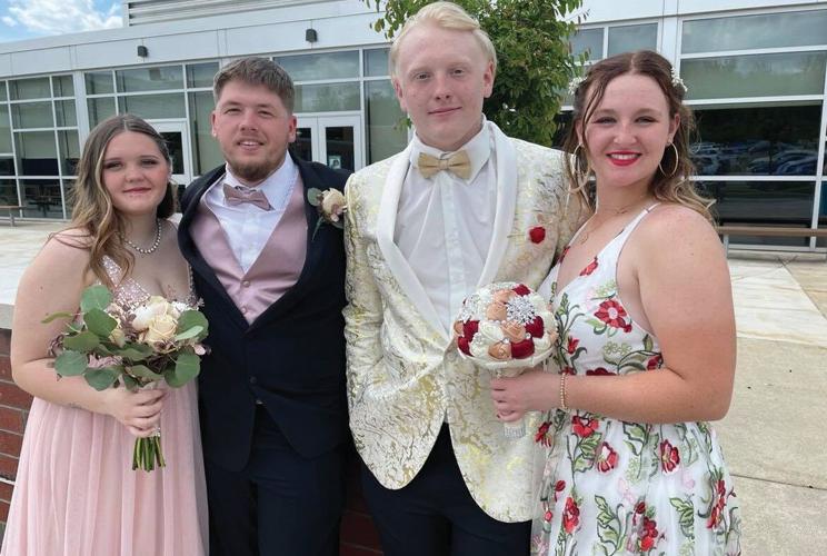 CAHS 2021 PROM | News | dailycourier.com