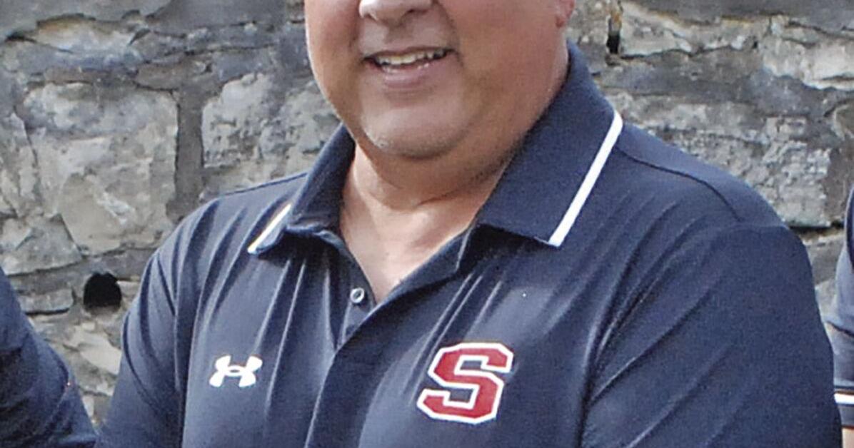 Bukowski resigns as SHS football coach | Sports | dailycourier.com
