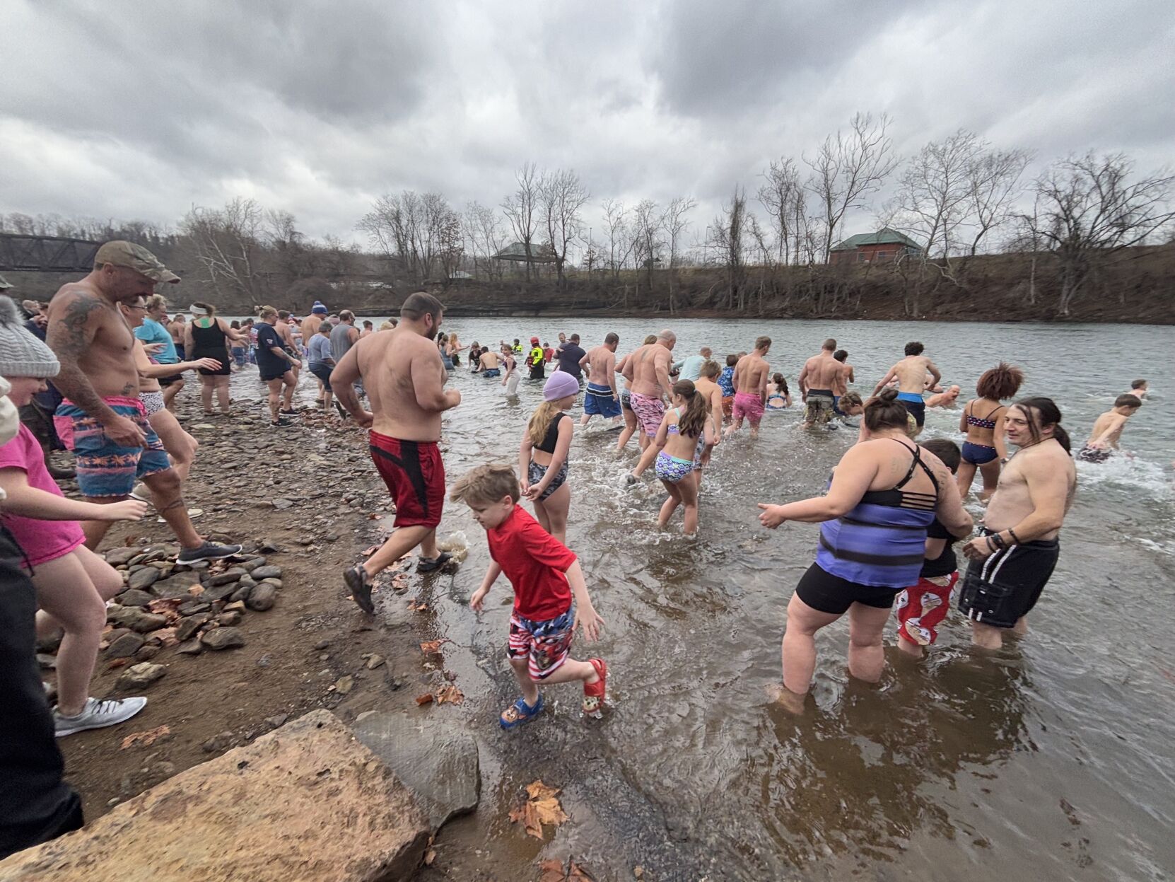 Page A1 | e-Edition | dailycourier.com