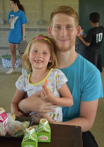 Southmoreland lunch program kicks off | Multimedia | dailycourier.com