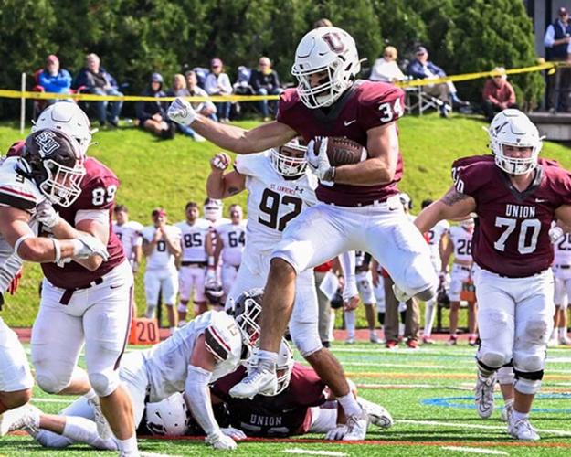 Union College football takes on St. Lawrence – Images (6 photos ...