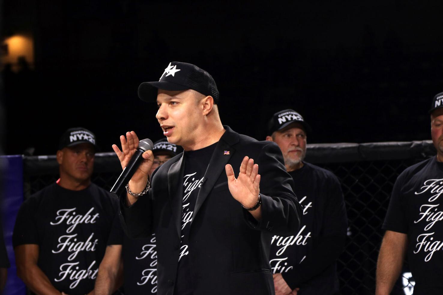 Photos: Cage Wars with Sticker Mule's Anthony Constantino and Roger ...