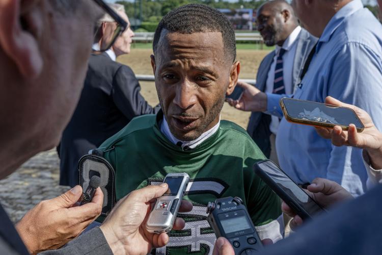 Mid-point metrics and emerging trends — Post Time | Horse Racing ...