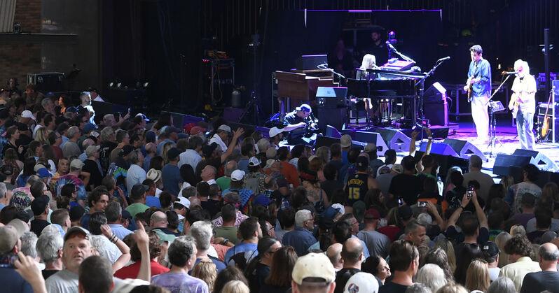 Shaggy with TLC and Dead and Co. SPAC concert traffic influx expected ...