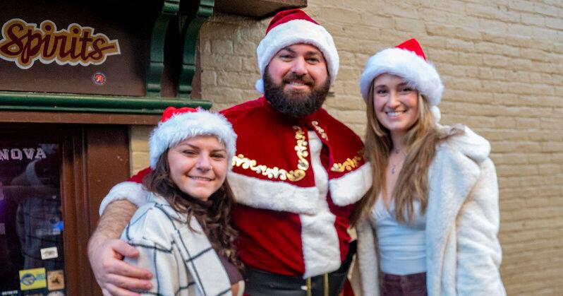 Photos: Saratoga SantaCon | News | dailygazette.com