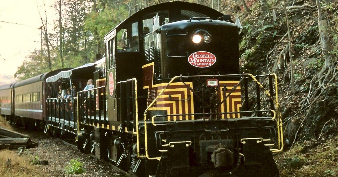Catskill Mountain Railroad offers fall foliage tour | Hudsonvalley360 ...