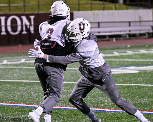 Union College Football practice (10 photos) | Regional | dailygazette.com