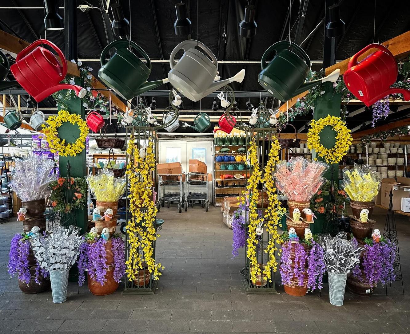 All in the family at Sunnyside Gardens in Saratoga Springs | Spring ...