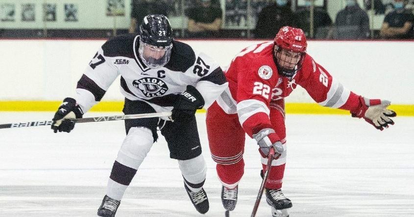 Fans welcome back at Houston Field House for RPI-Dartmouth ECAC Hockey ...