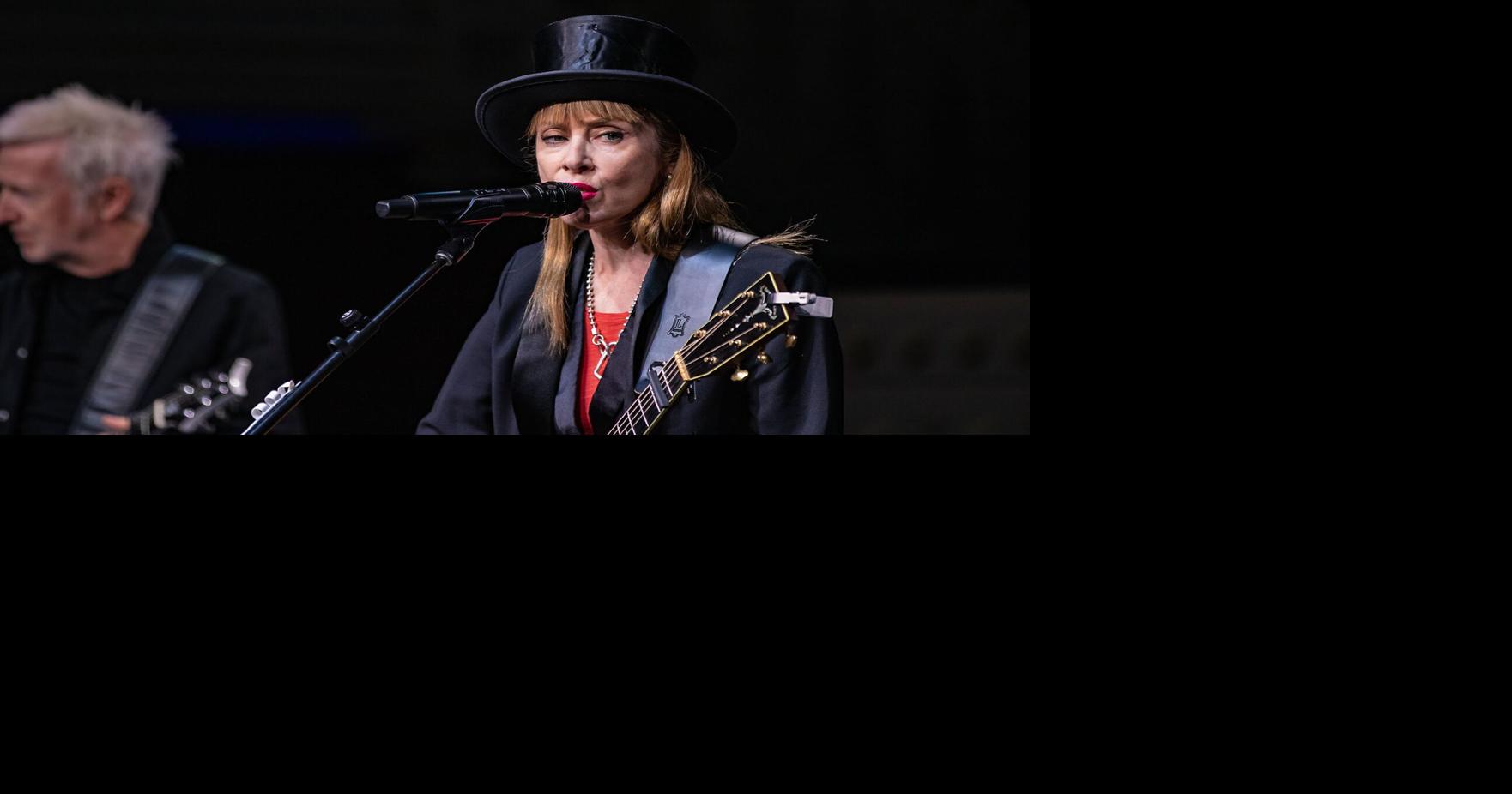 Concert Review: Suzanne Vega @ Universal Preservation Hall, 04/14/2023 ...