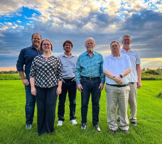 Q&A: Cambridge-based country artist Marty Wendell reflects on 60-year ...